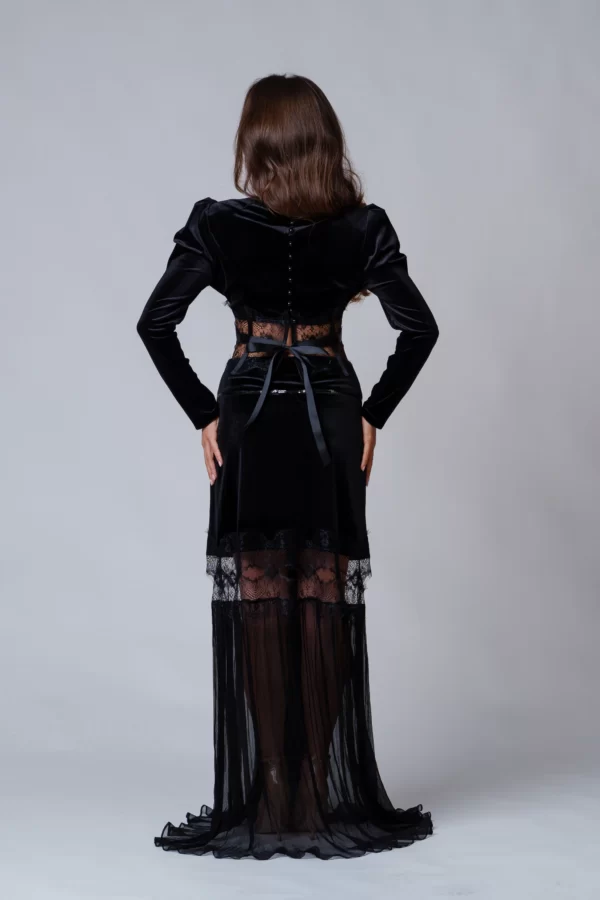 Fustă lungă din catifea elastică combinată cu voal de mătase